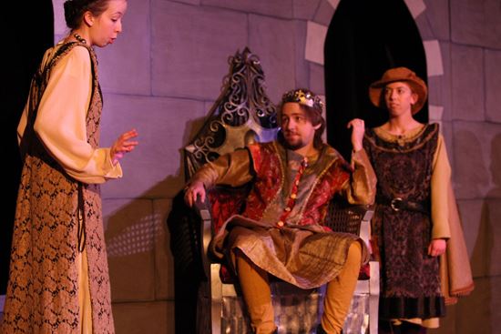 The Legend of Robin Hood. Eldridge Plays and Musicals