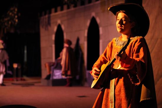 The Legend of Robin Hood. Eldridge Plays and Musicals