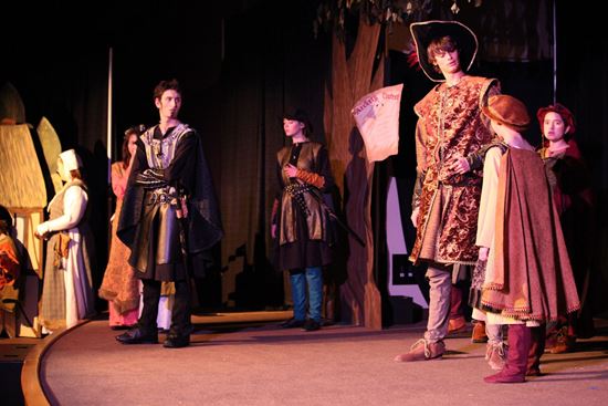 The Legend of Robin Hood. Eldridge Plays and Musicals